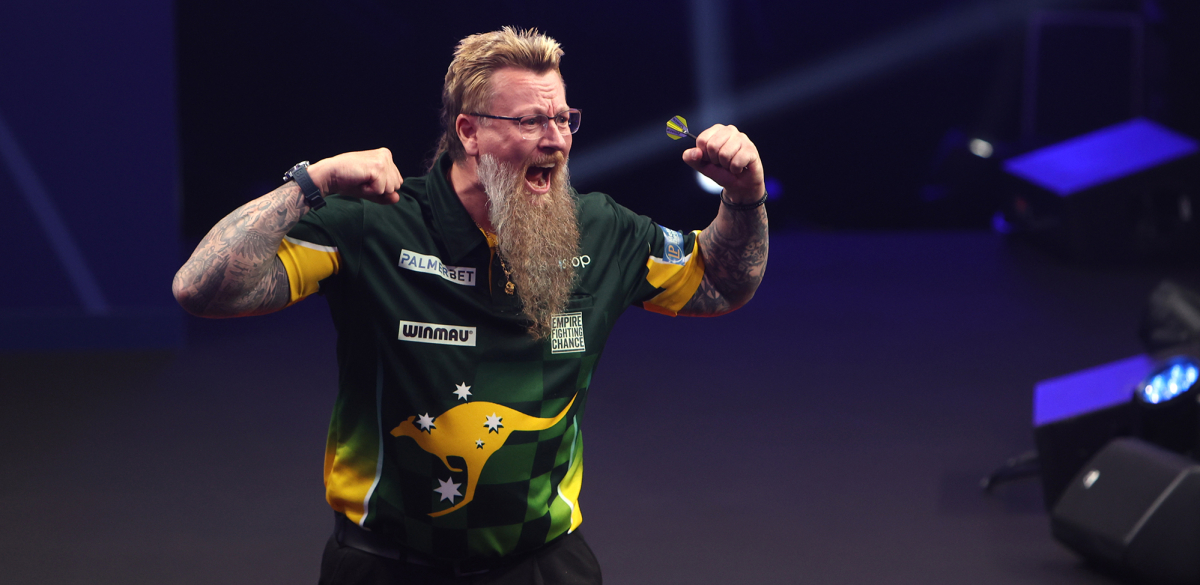 Whitlock & Heta delight Aussie crowd on opening night in Wollongong | PDC